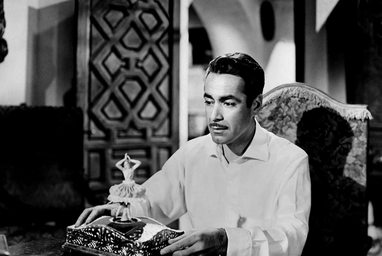 Evocación de Ernesto Alonso | Enrique Krauze